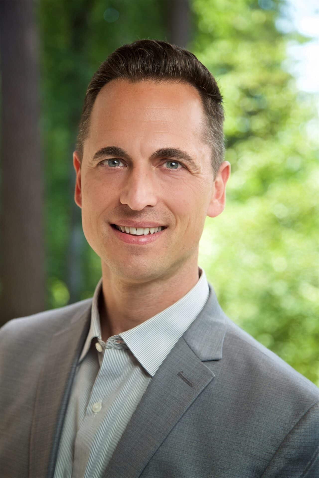 David Mikkelsen - Investors Management Group